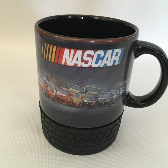 Square One | Dining | Nascar Racing Fan Silicon Tire Base Race Car ...
